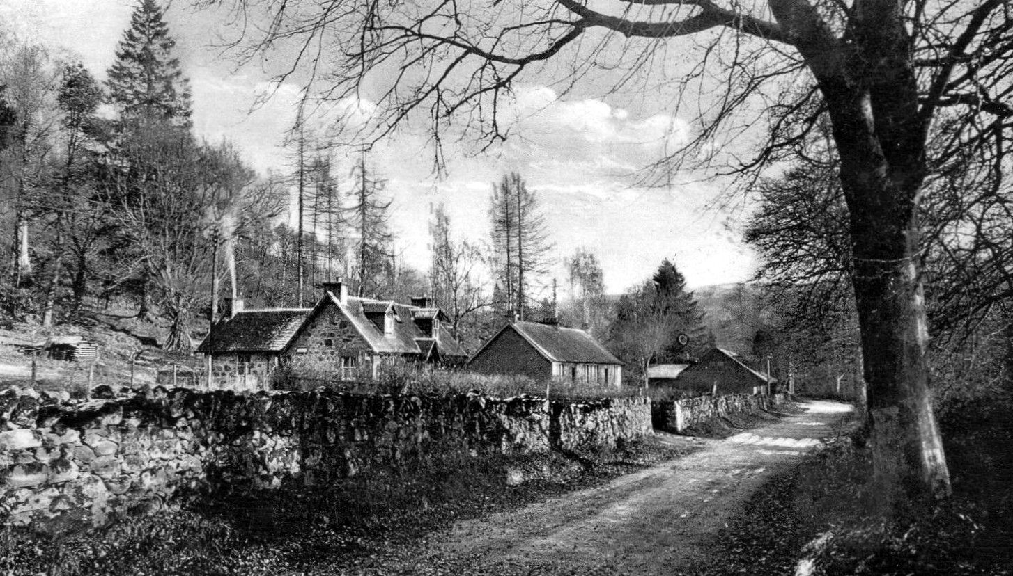 Old Photograph Invergarry Village Scotland - INFO POSTALIONI